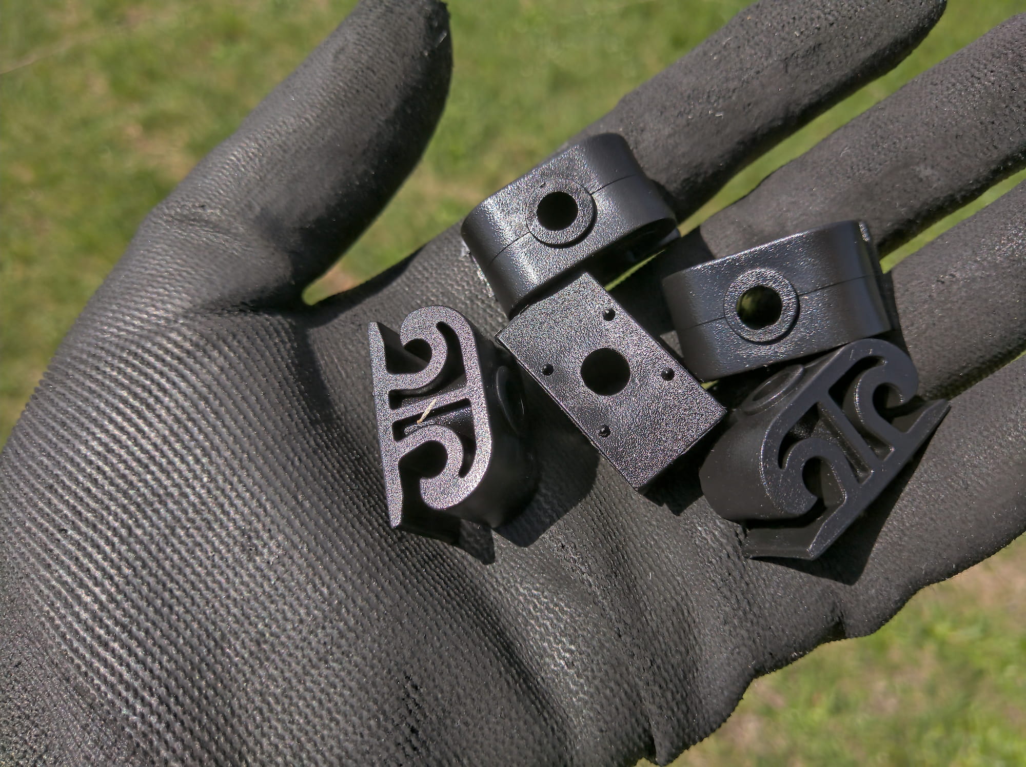 Viniclip - The strongest & longest lasting viticulture clip